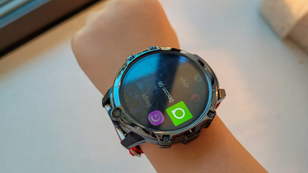 Monitoring CGM Readings Via a Watch - Gluroo